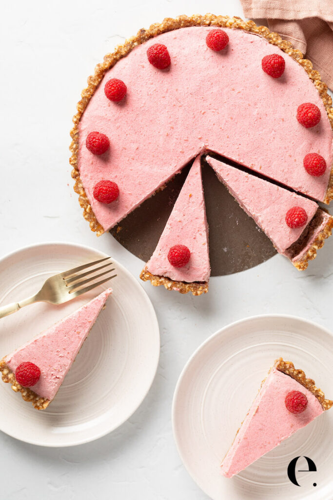 No-Bake Raspberry Vegan Cheesecake | Elizabeth Rider
