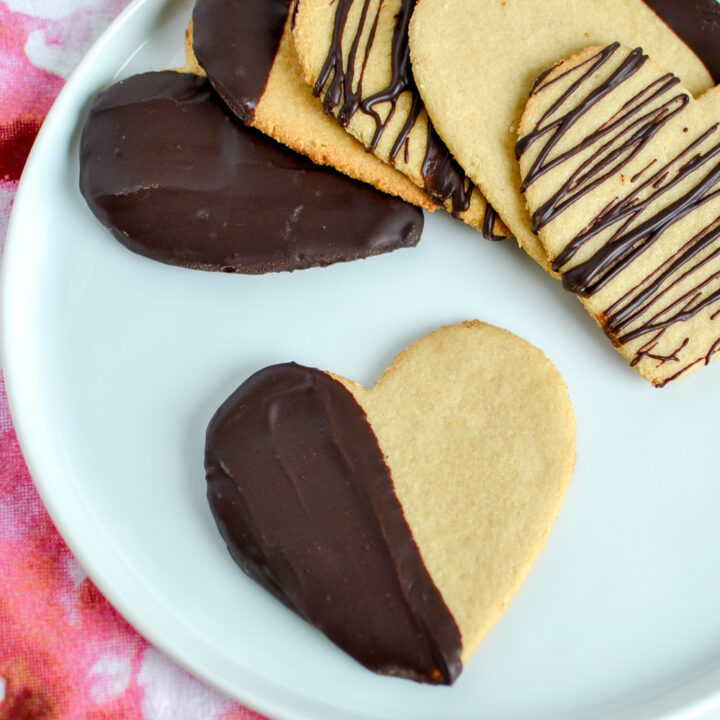 Easy Healthy Shortbread Cookies (Gluten-Free) | Elizabeth Rider
